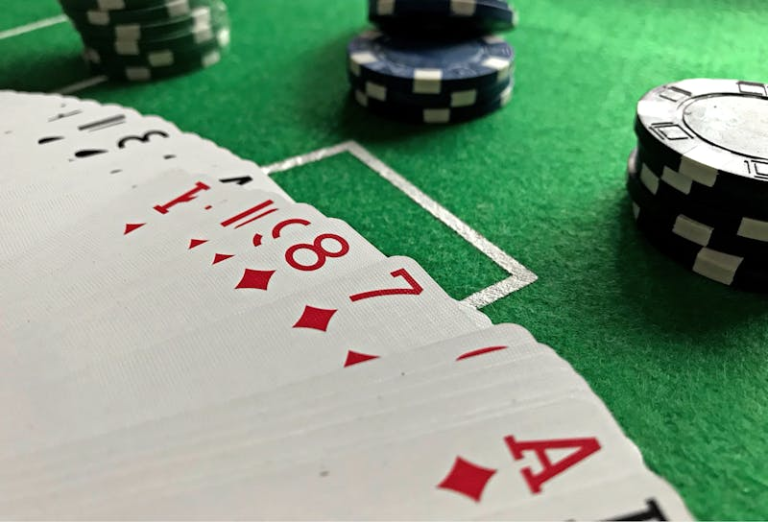 What are Philippine Offshore Gaming Operators? - Casino Compare